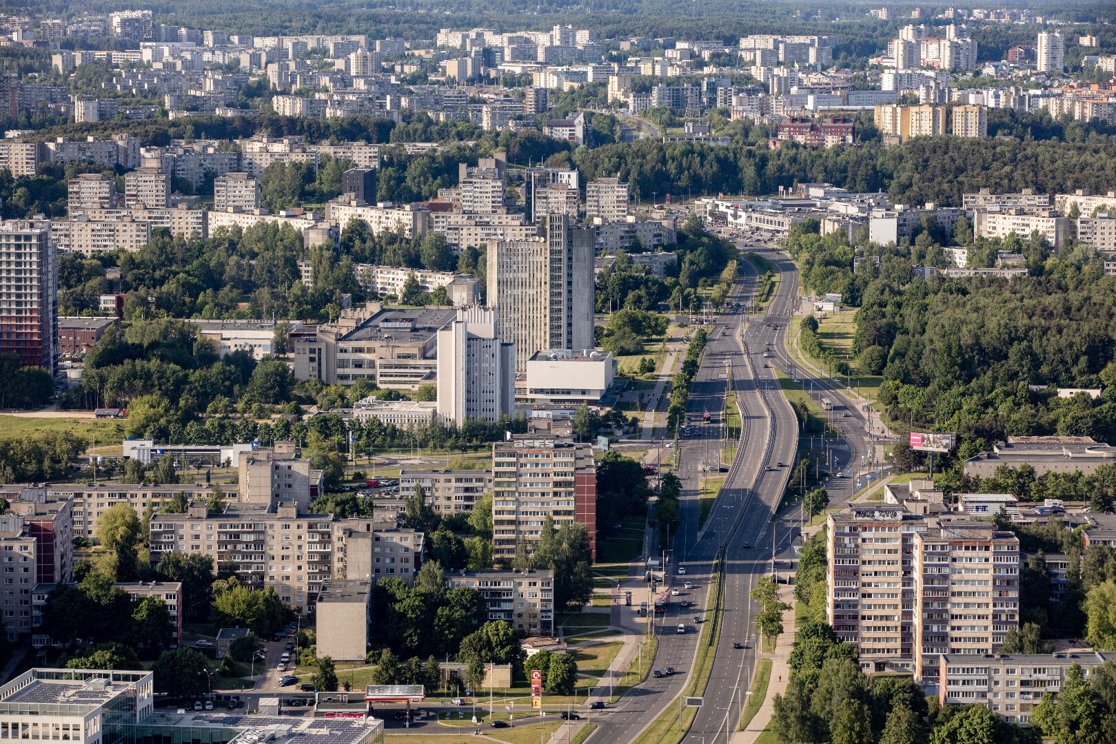 Karoliniskes Poliklinika Vilnius, Karoliniškės, Sausio 13 Osios G.,
