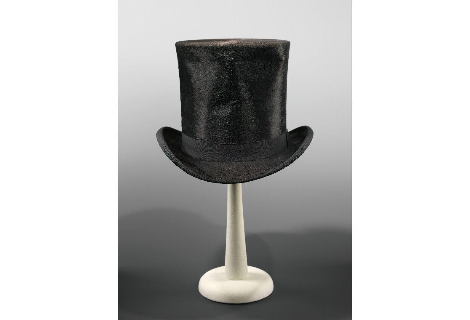 cilindras - Visuotinė lietuvių enciklopedija