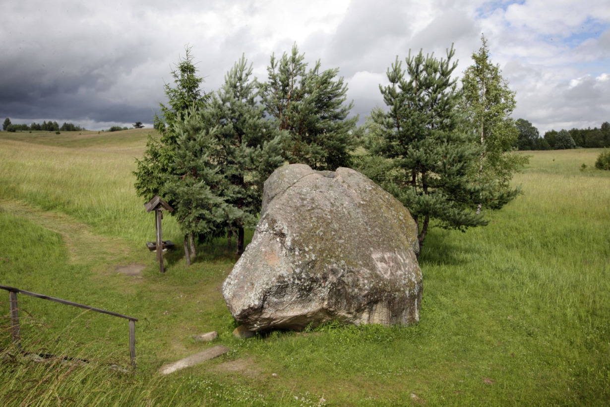 Vištyčio akmuo - Visuotinė lietuvių enciklopedija