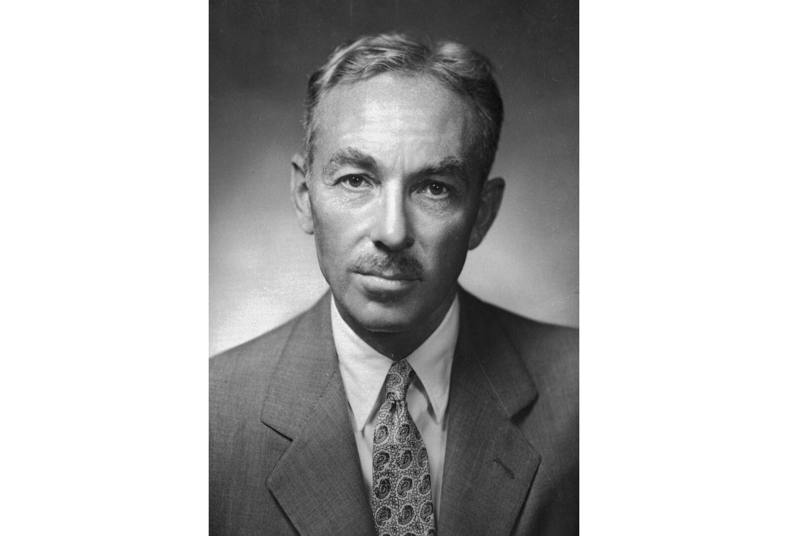 Elwyn Brooks White - Visuotinė lietuvių enciklopedija