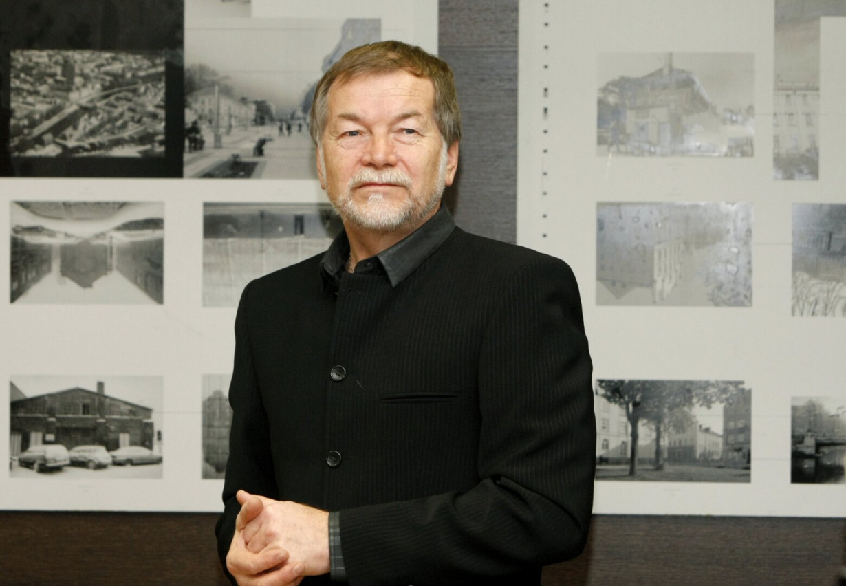 Bronius Vytas Karaciejus - Visuotinė lietuvių enciklopedija