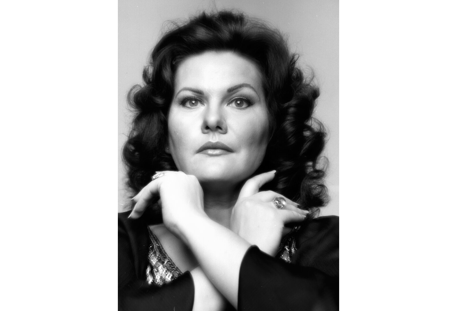 Éva Marton - Visuotinė lietuvių enciklopedija