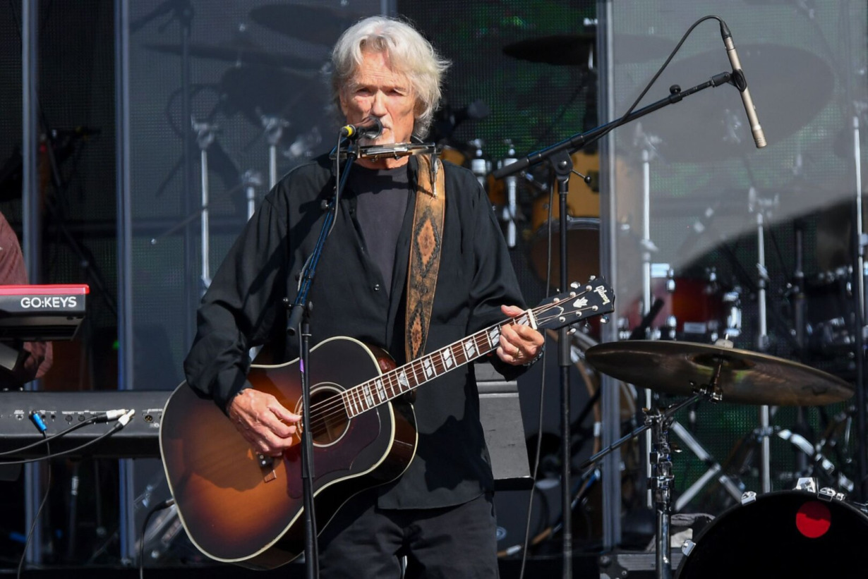 Kristoffer Kristofferson - Visuotinė lietuvių enciklopedija