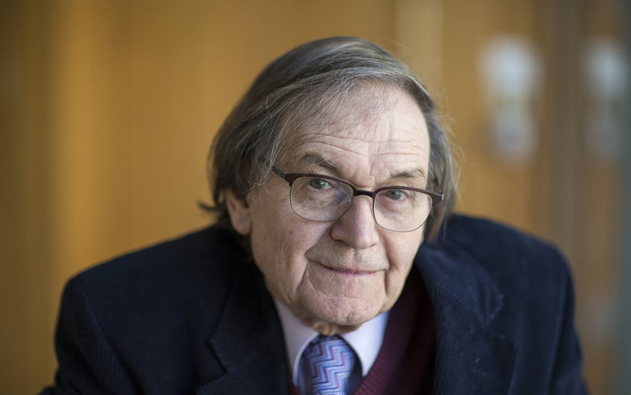 Roger Penrose - Visuotinė lietuvių enciklopedija