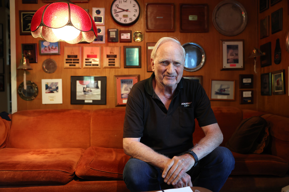 John Francis Clauser - Visuotinė lietuvių enciklopedija