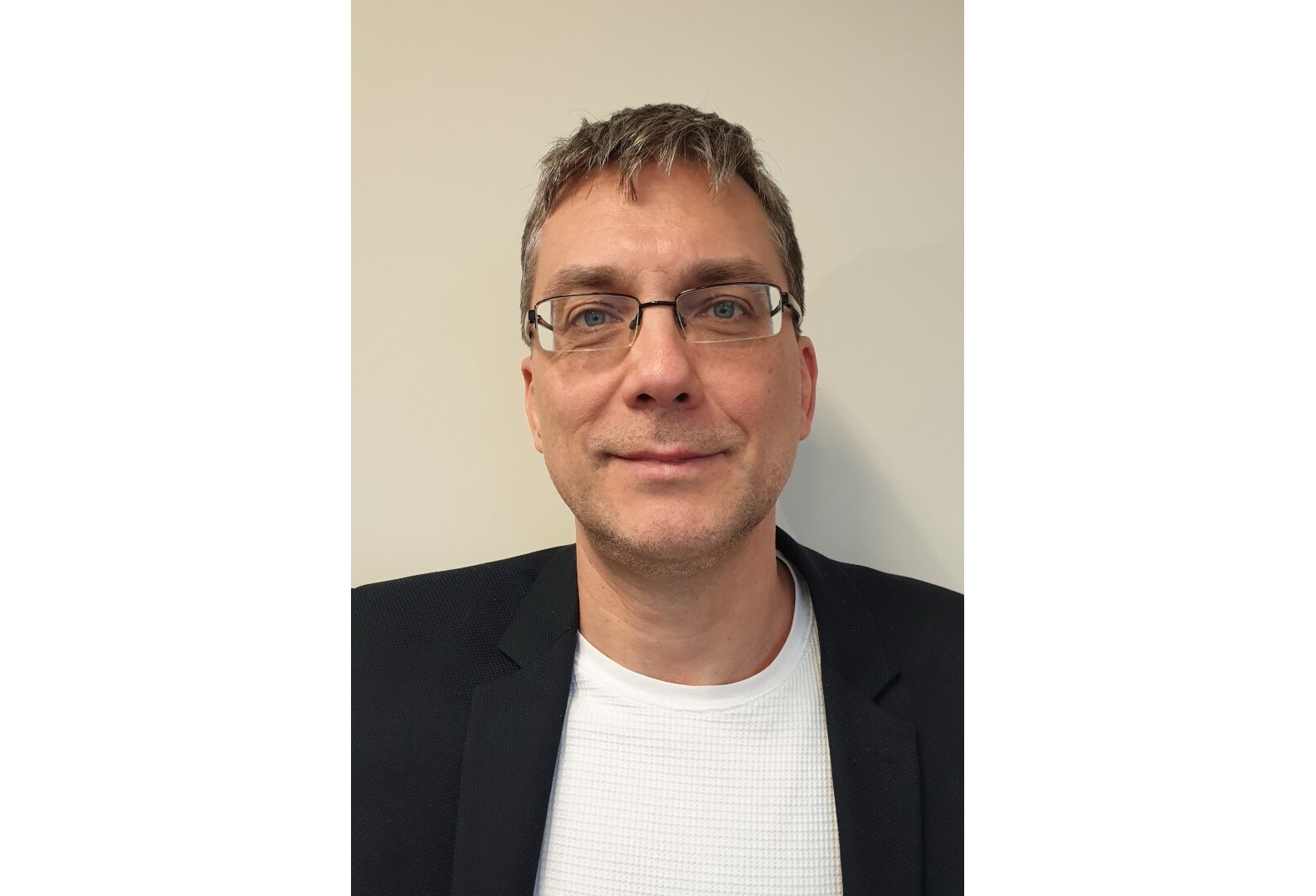 Linas Svilainis - Visuotinė lietuvių enciklopedija