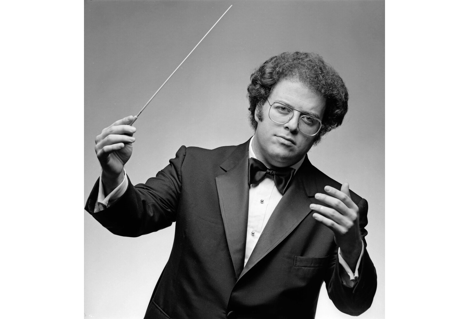 James Levine - Visuotinė lietuvių enciklopedija