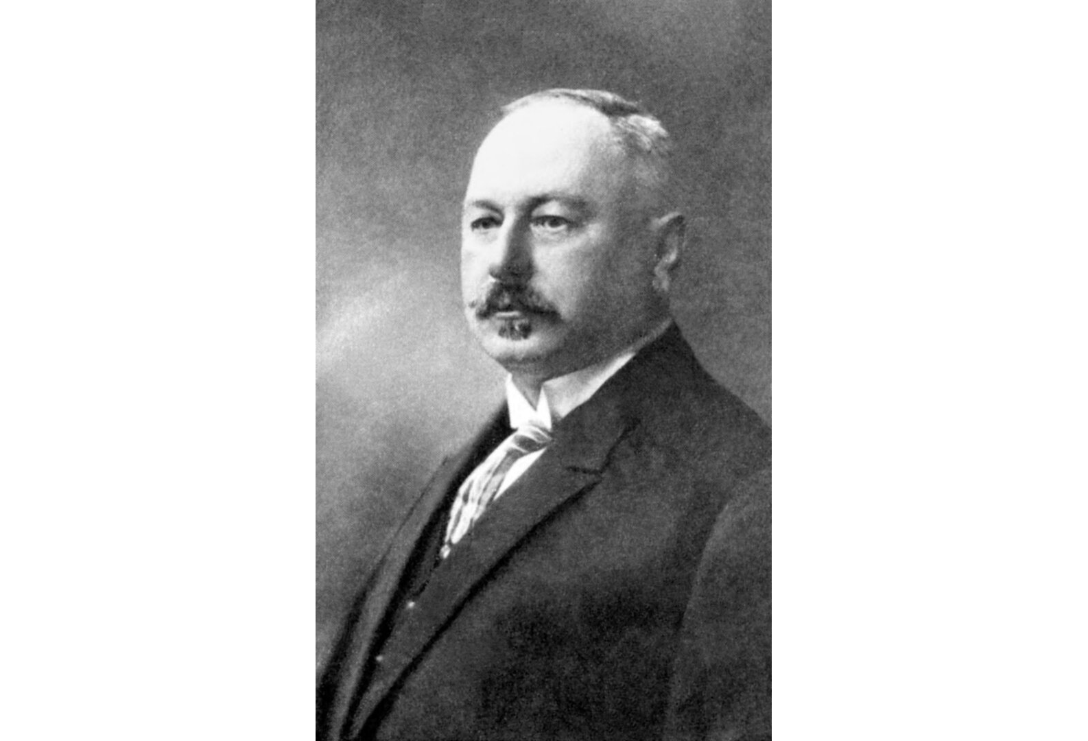 Sławomir Miklaszewski - Visuotinė lietuvių enciklopedija