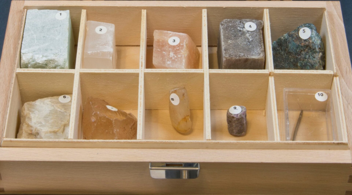 Mohso skalė - Visuotinė lietuvių enciklopedija