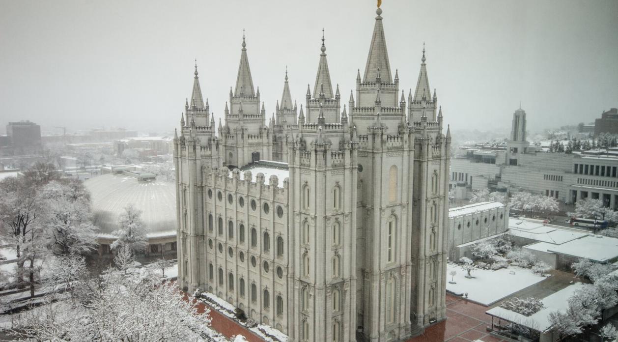 Titulinis - Visuotinė lietuvių enciklopedija