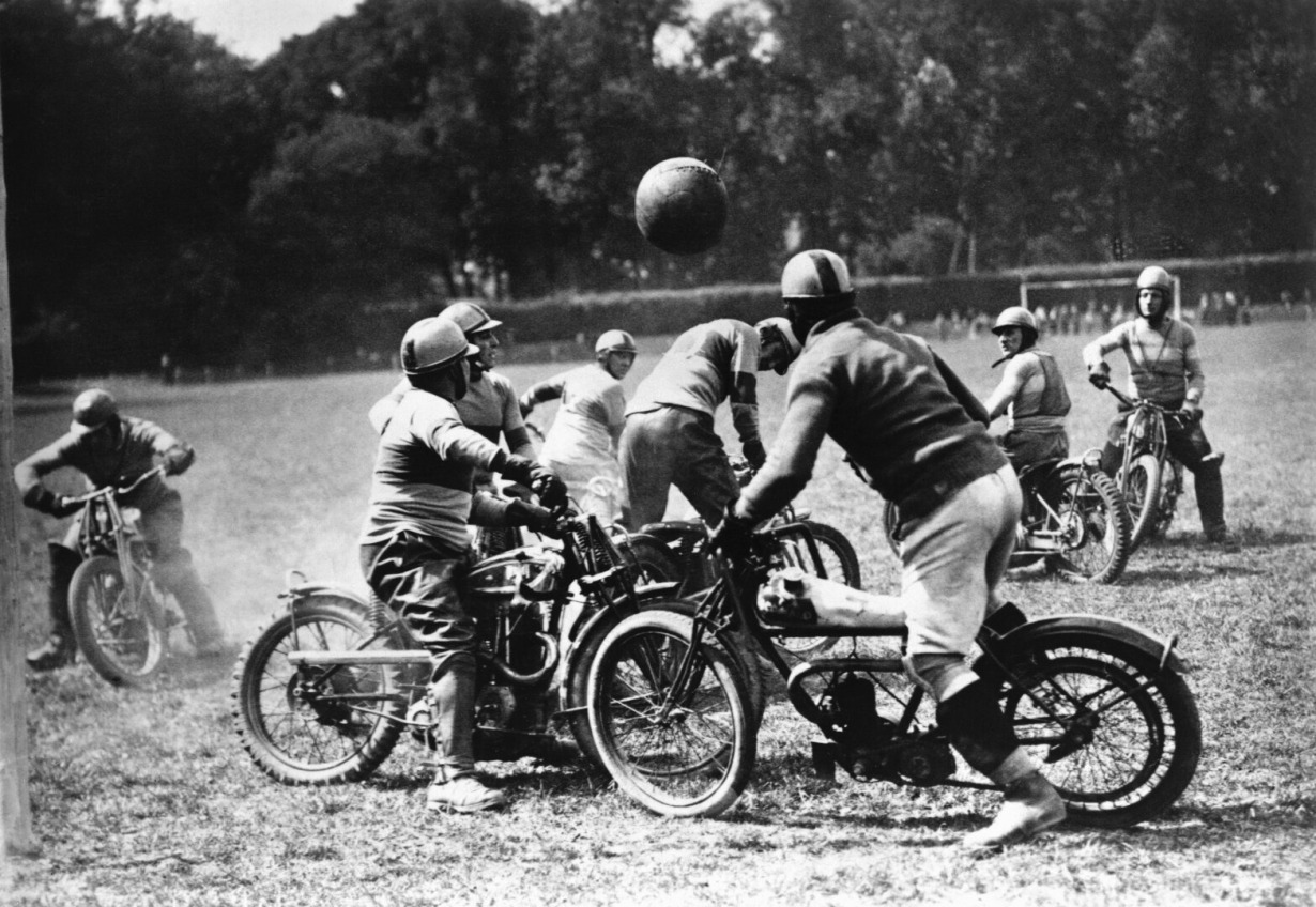 motobolas - Visuotinė lietuvių enciklopedija