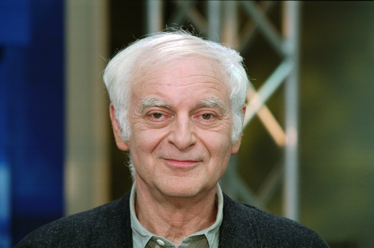 Adolf Muschg - Visuotinė lietuvių enciklopedija