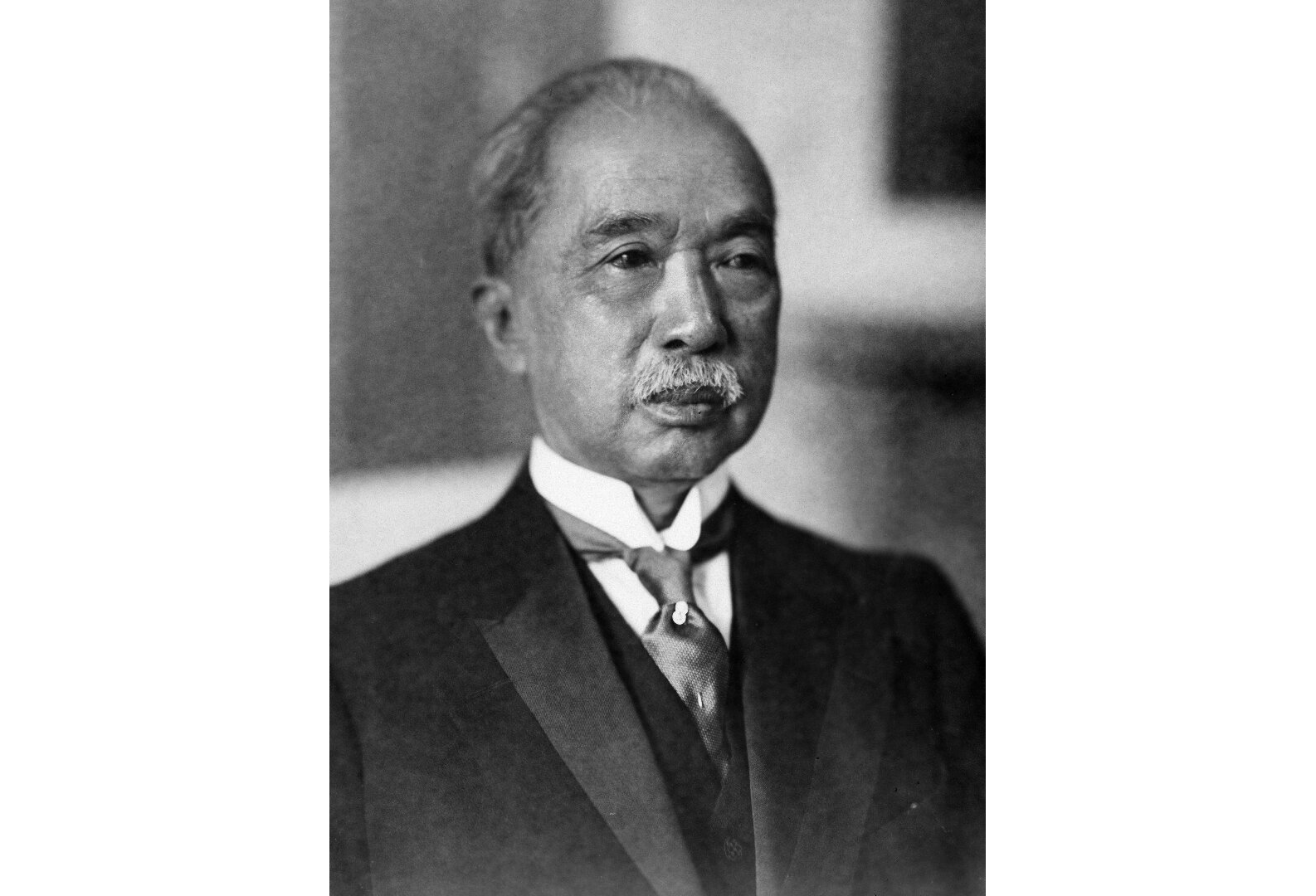 Damrong Račanubhab - Visuotinė lietuvių enciklopedija