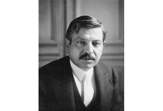 Pierre Laval - Visuotinė lietuvių enciklopedija