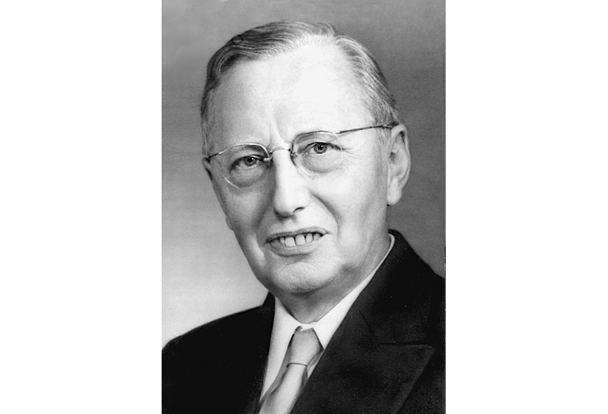 Louis Trolle Hjelmslev - Visuotinė lietuvių enciklopedija