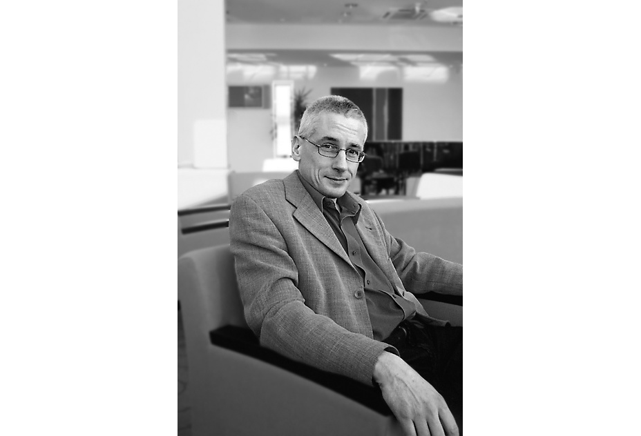 Axel Holvoet - Visuotinė lietuvių enciklopedija