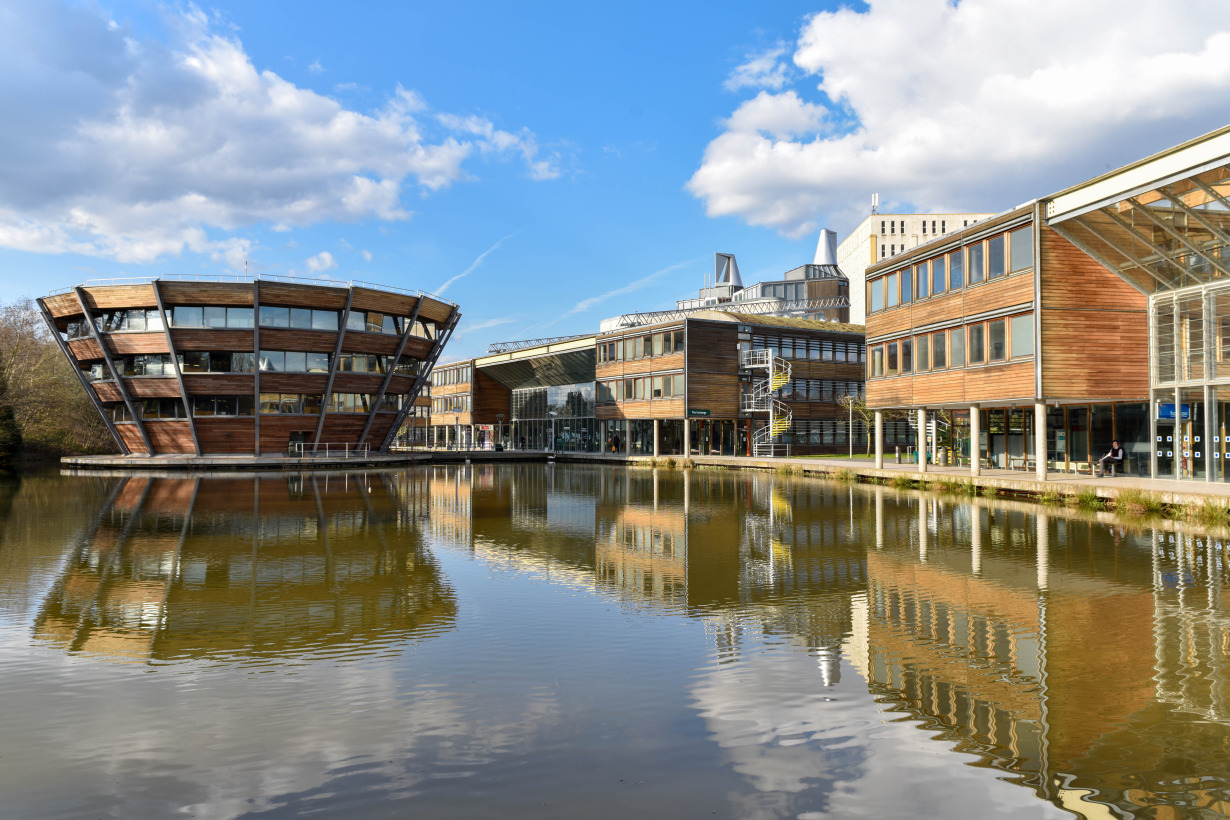 Michael Hopkins - Visuotinė lietuvių enciklopedija