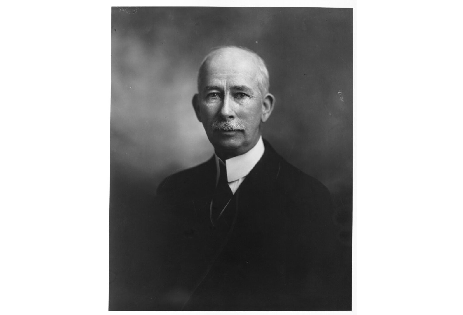 Edward Mandell House - Visuotinė lietuvių enciklopedija