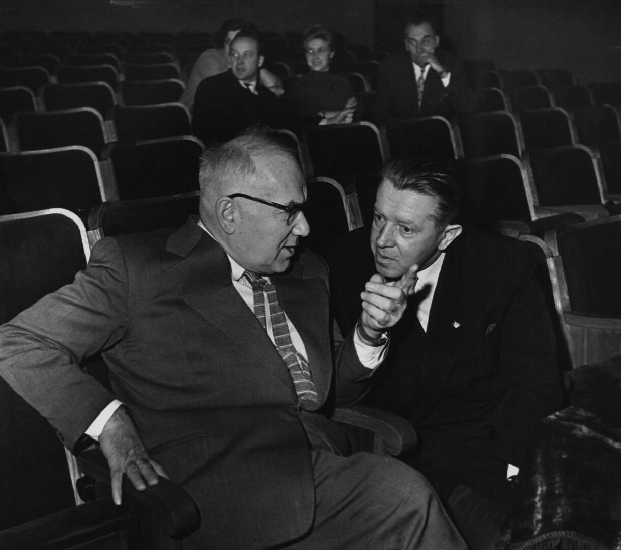 Igor Iljinskij - Visuotinė lietuvių enciklopedija