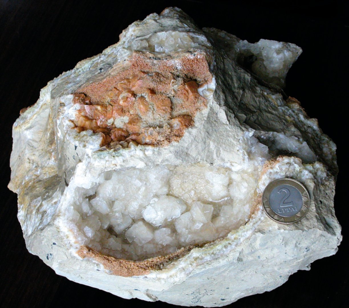 kalcitas - Visuotinė lietuvių enciklopedija