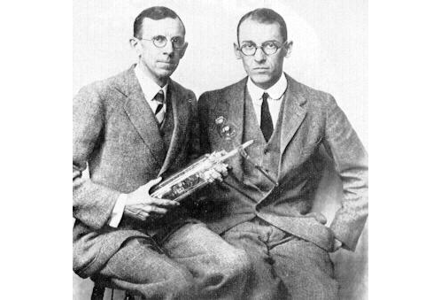 Lester Halbert Germer - Visuotinė lietuvių enciklopedija