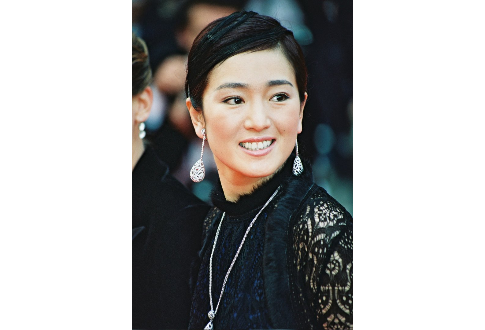 Gong Li - Visuotinė lietuvių enciklopedija