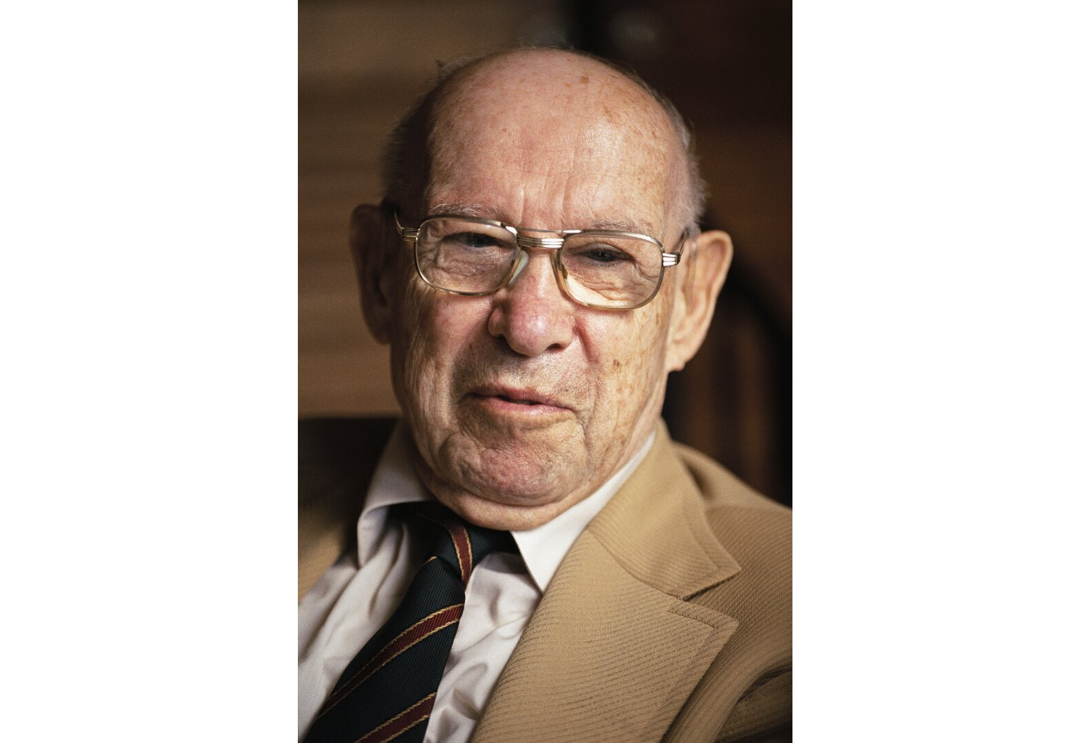 Peter Ferdinand Drucker - Visuotinė lietuvių enciklopedija