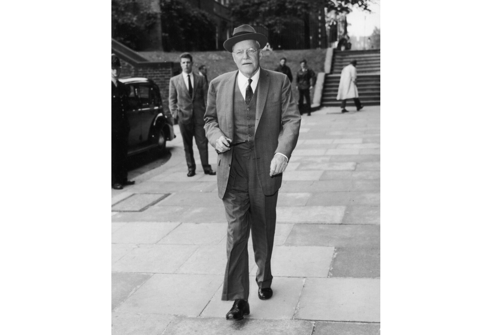 Allen Dulles - Visuotinė lietuvių enciklopedija