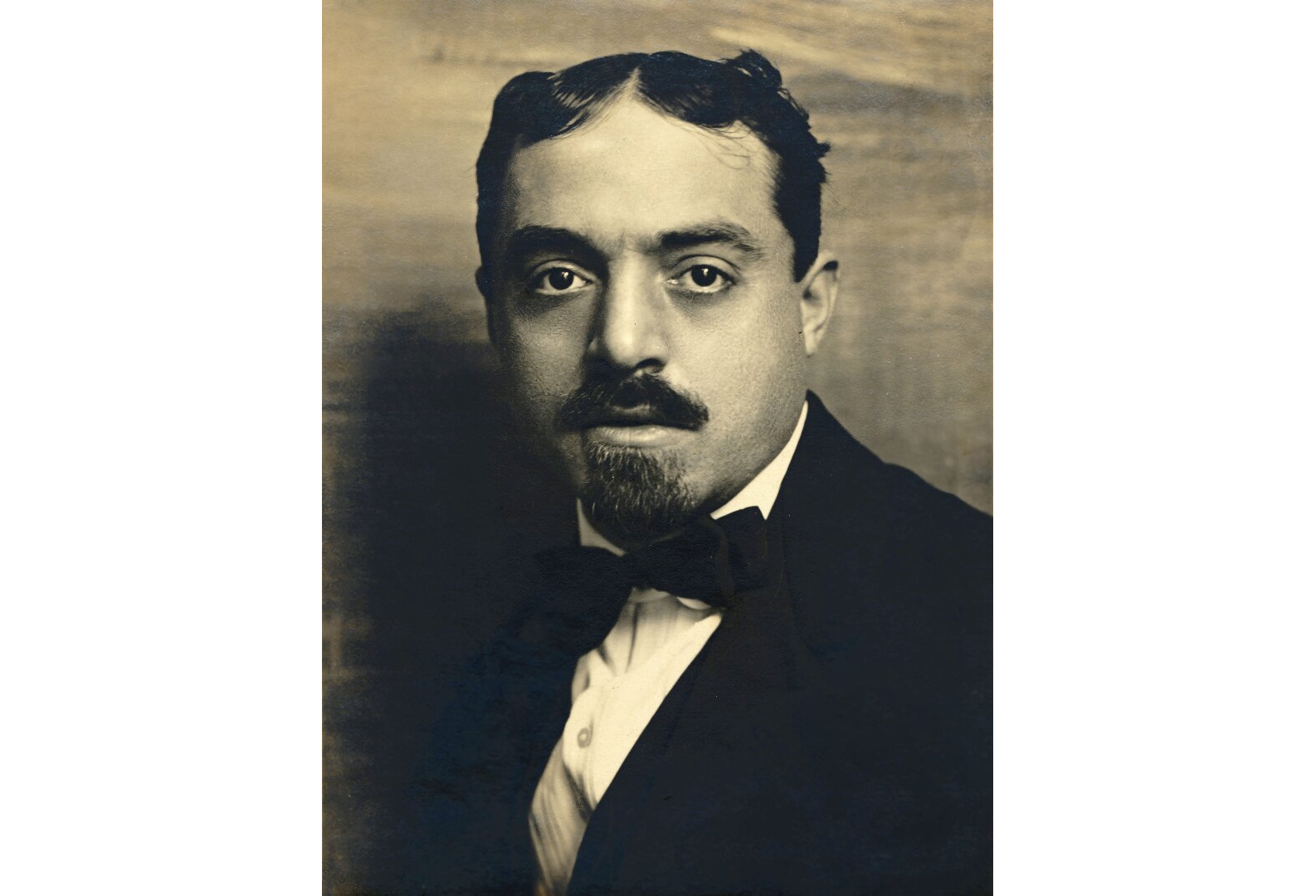 Carlo Carrà - Visuotinė lietuvių enciklopedija