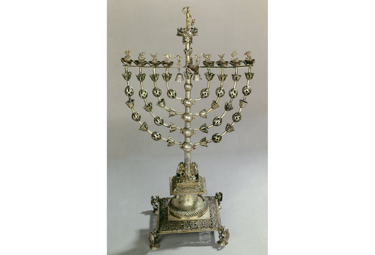 chanukija - Visuotinė lietuvių enciklopedija