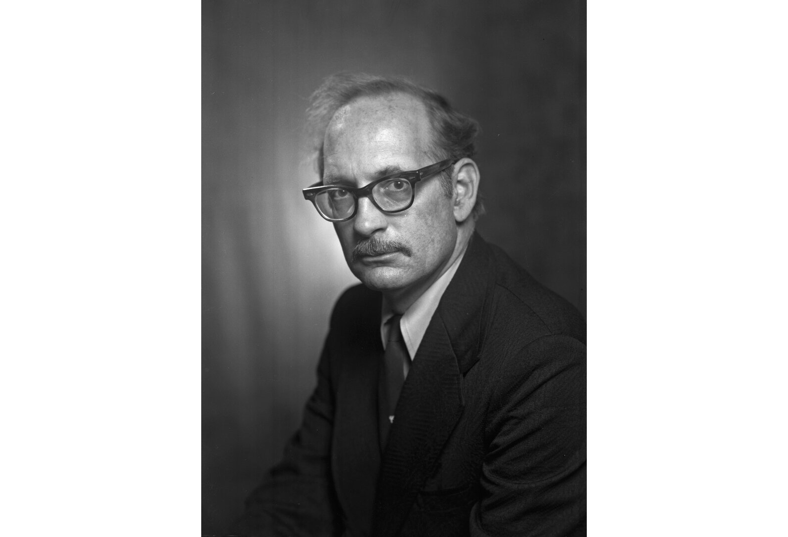 George Crumb - Visuotinė lietuvių enciklopedija