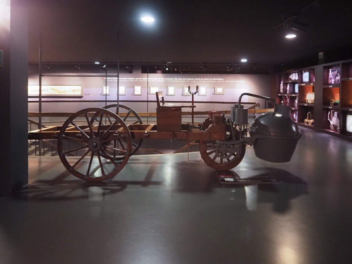 Nicolas-Joseph Cugnot - Visuotinė lietuvių enciklopedija