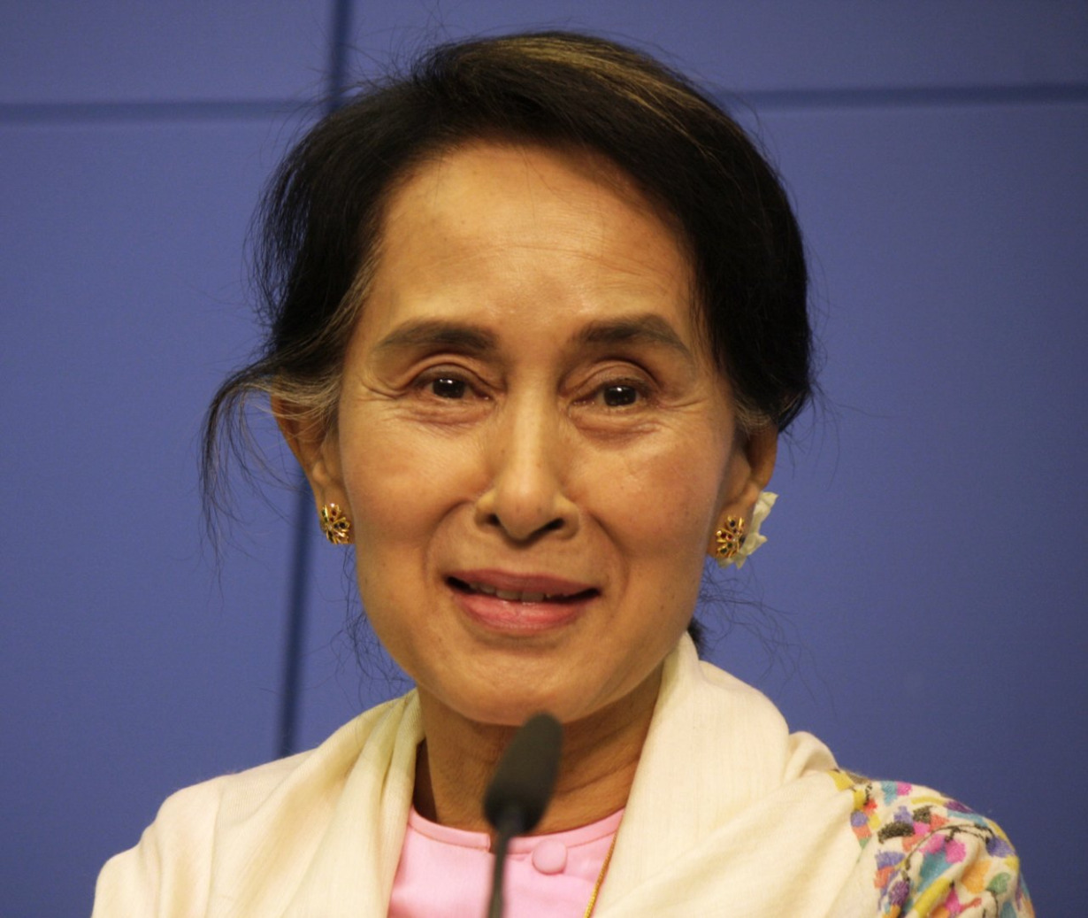 Aung San Suu Kyi - Visuotinė lietuvių enciklopedija