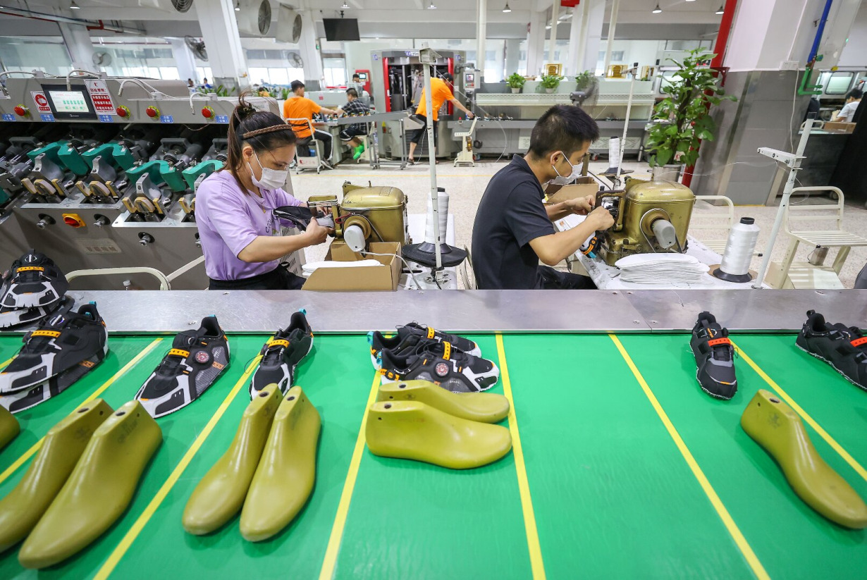 avalynės pramonė - Visuotinė lietuvių enciklopedija