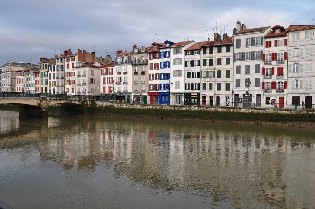 Bayonne - Visuotinė lietuvių enciklopedija
