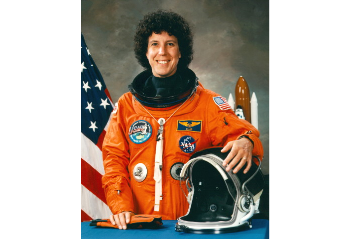 Ellen Louise Baker - Visuotinė lietuvių enciklopedija