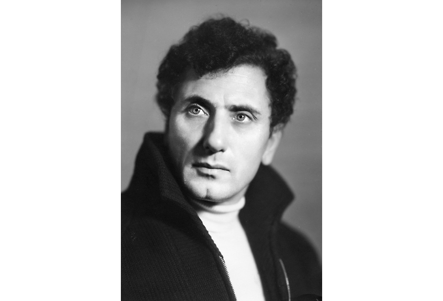 Henrikas Banys - Visuotinė lietuvių enciklopedija