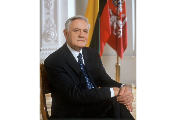 Valdas Adamkus - Visuotinė lietuvių enciklopedija