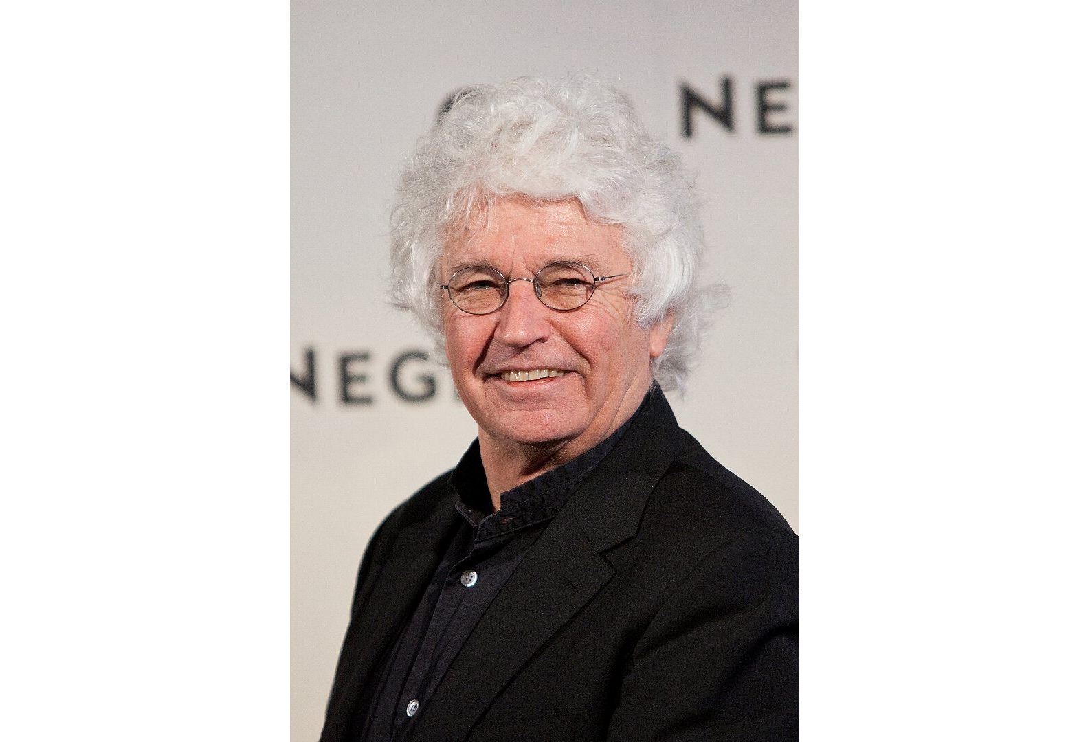 Jean-Jacques Annaud - Visuotinė lietuvių enciklopedija