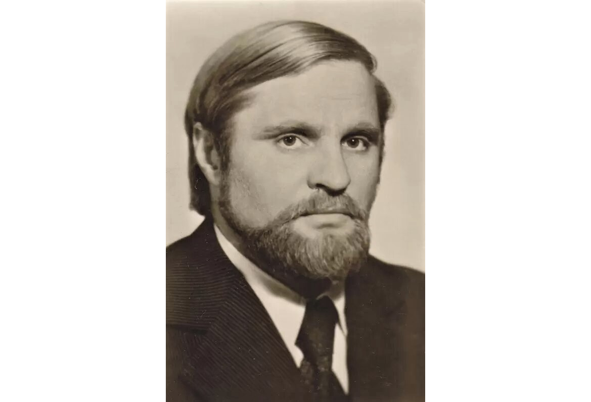 Bronius Radzevičius - Visuotinė lietuvių enciklopedija