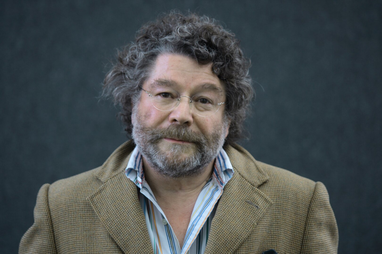 Craig Raine - Visuotinė lietuvių enciklopedija