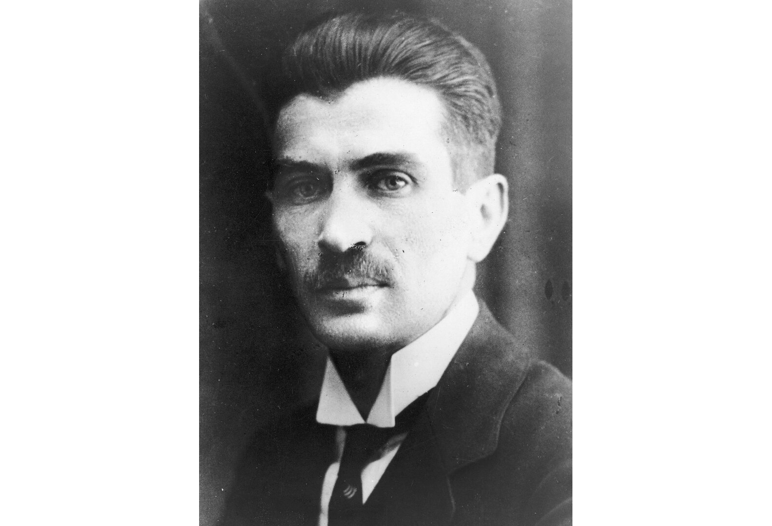 Maciej Rataj - Visuotinė lietuvių enciklopedija