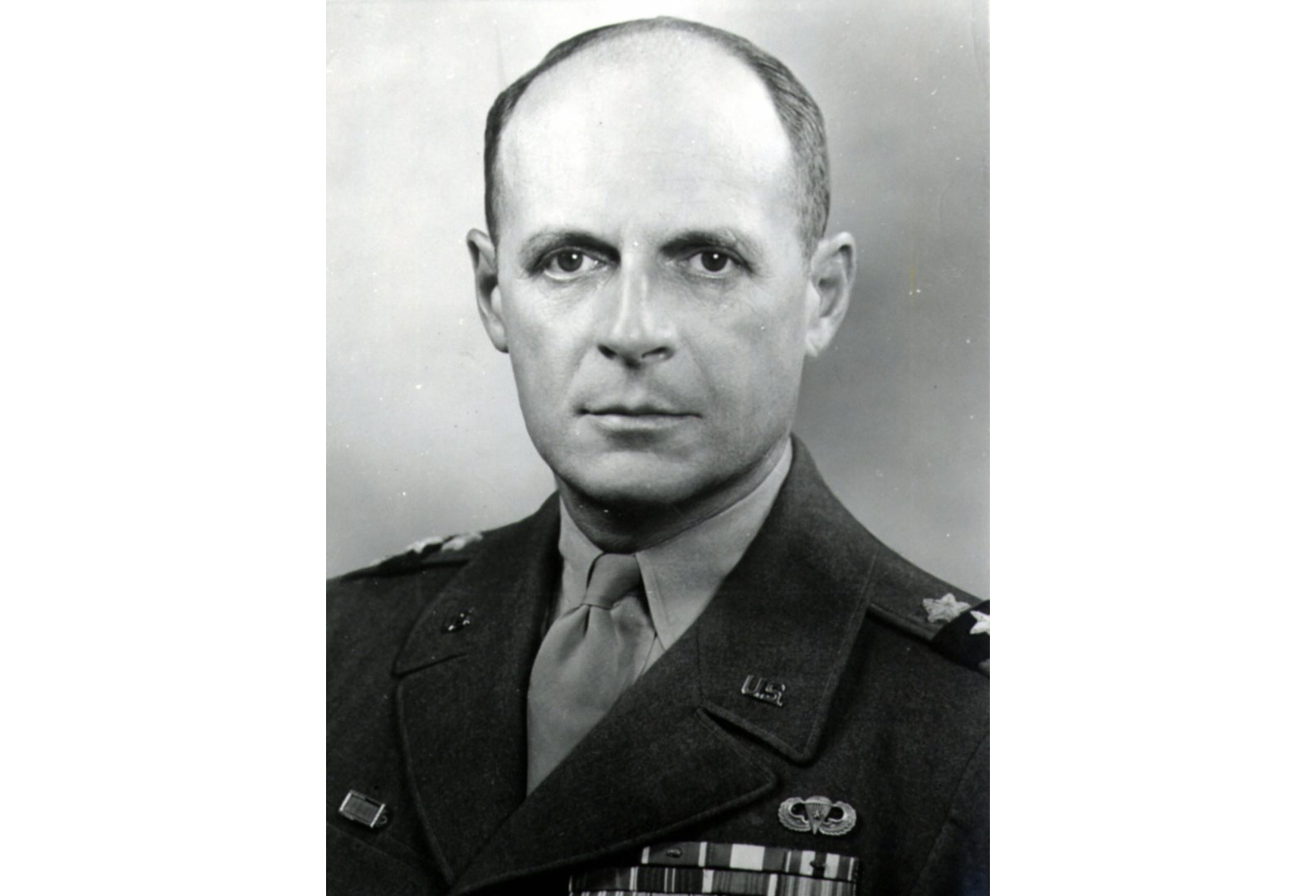 Matthew Bunker Ridgway - Visuotinė lietuvių enciklopedija