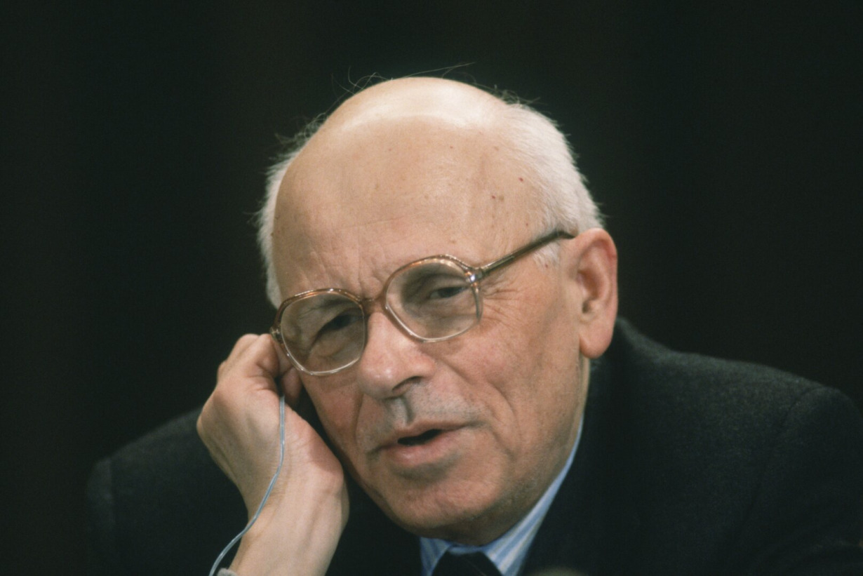 Andrej Sacharov - Visuotinė lietuvių enciklopedija