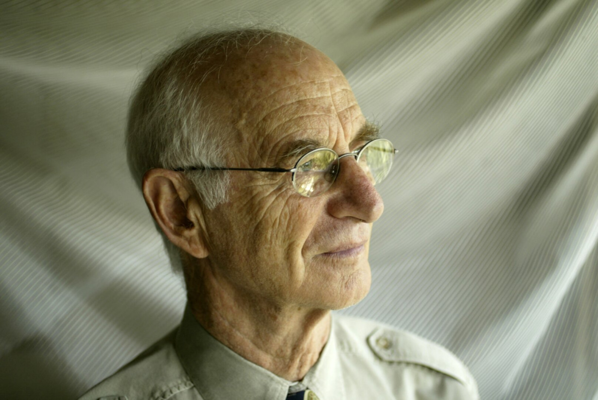 James Hillman - Visuotinė lietuvių enciklopedija