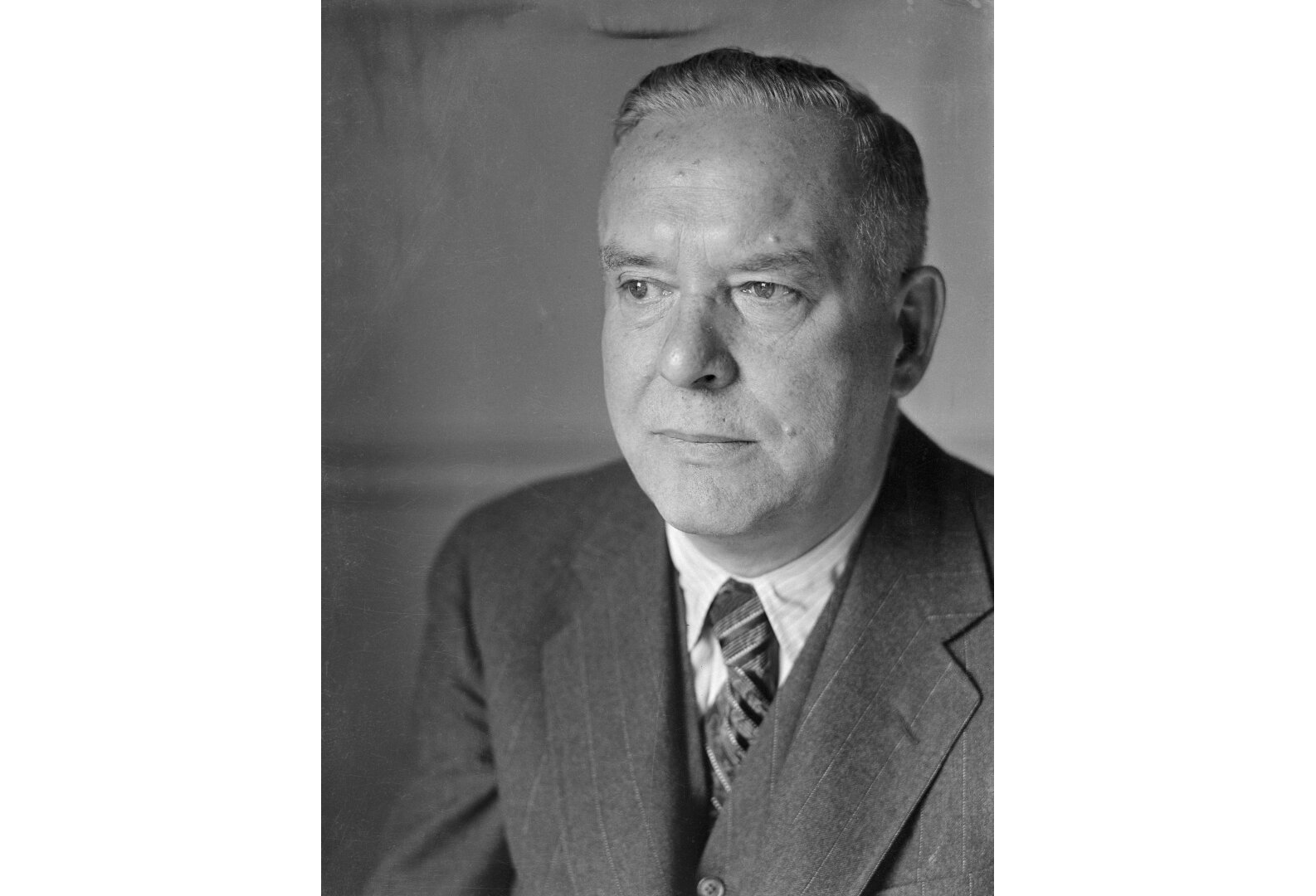 Wallace Stevens - Visuotinė lietuvių enciklopedija