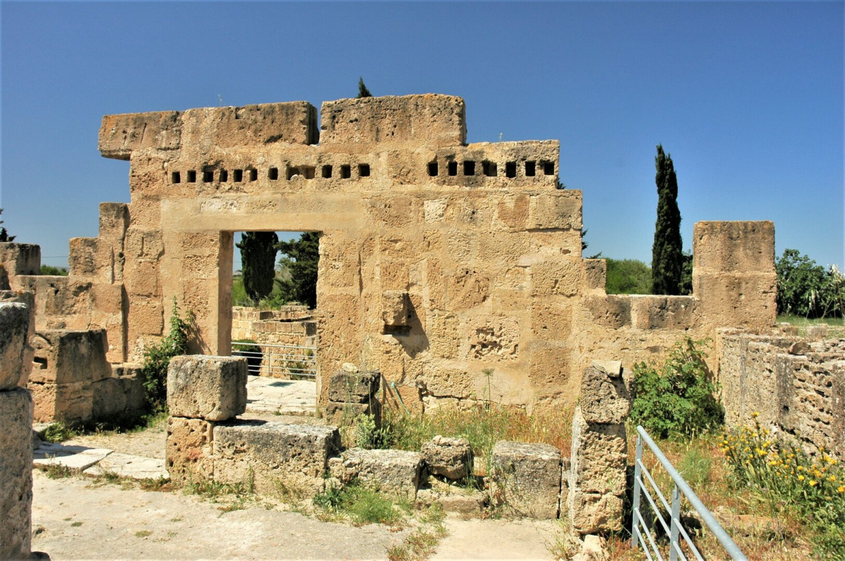 Utika - Visuotinė lietuvių enciklopedija