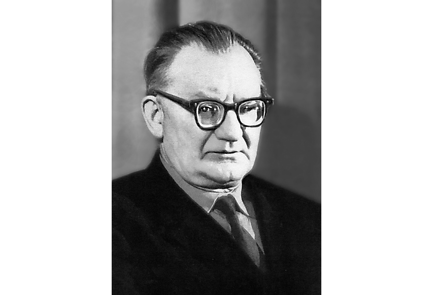 Stepas Uzdonas - Visuotinė lietuvių enciklopedija